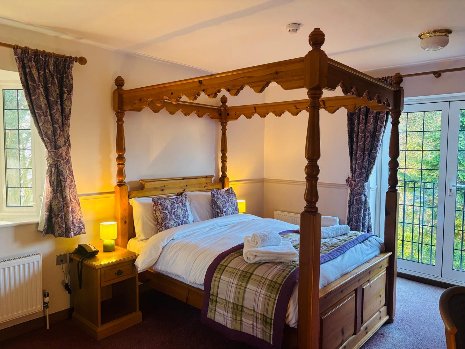 Home - Little Silver Country Hotel
